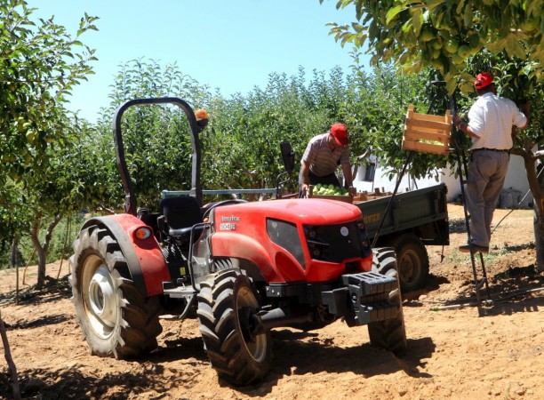 Mahindra takes it up a notch; acquires Erkunt Traktor, unveils ...