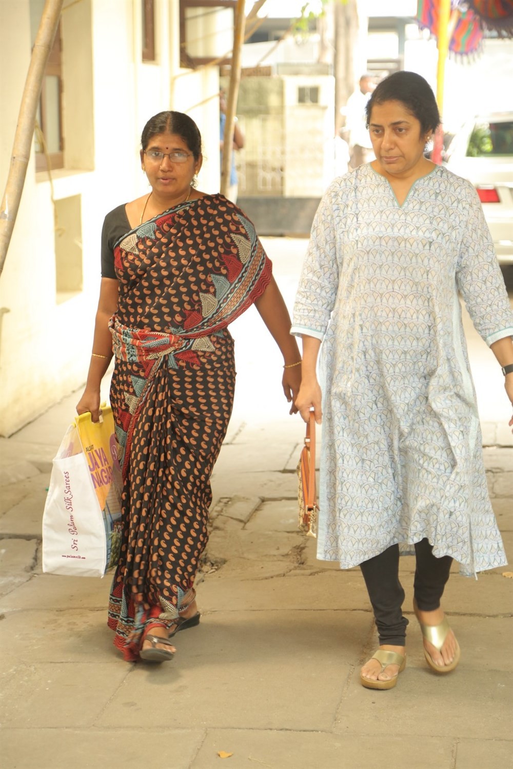 Kamal Haasan, Suhasini Maniratnam, Bharathiraja pay last respect to ...