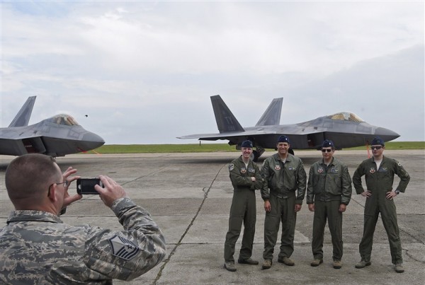 America's Top Guns - Photos,Images,Gallery - 41443