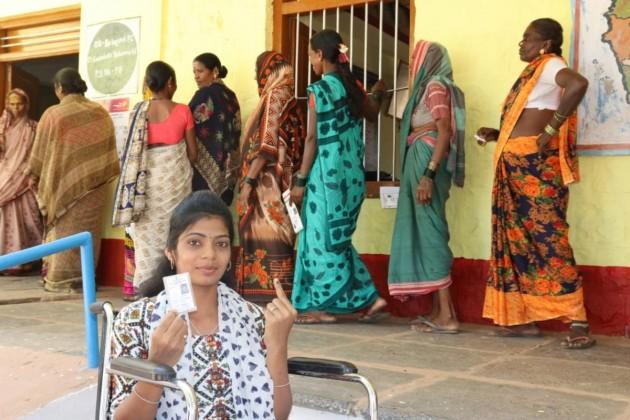 Karnataka registers 54.20 per cent turnout, Chikkodi tops with 59.65 ...