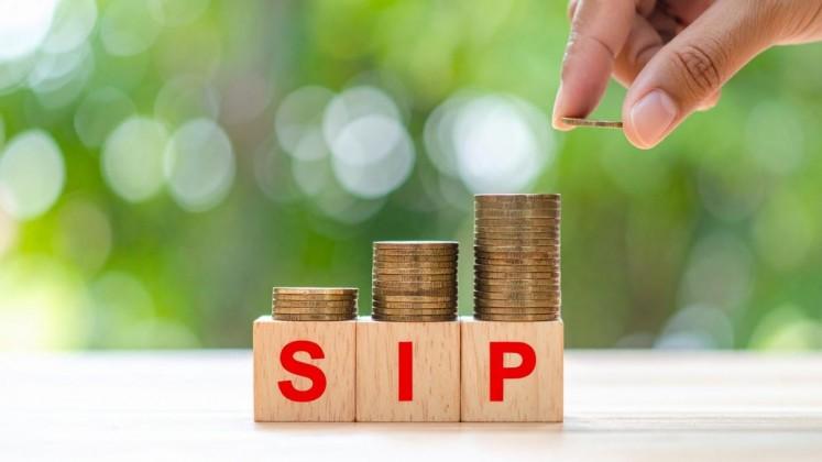 SIP inflows hit all-time high in June, total AUM for equity MF at Rs 74 ...