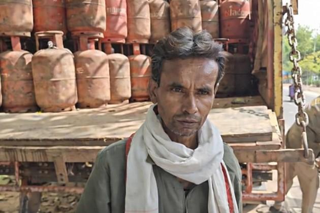 Commercial LPG cylinder distribution resumes, no retail shortage: Govt ...