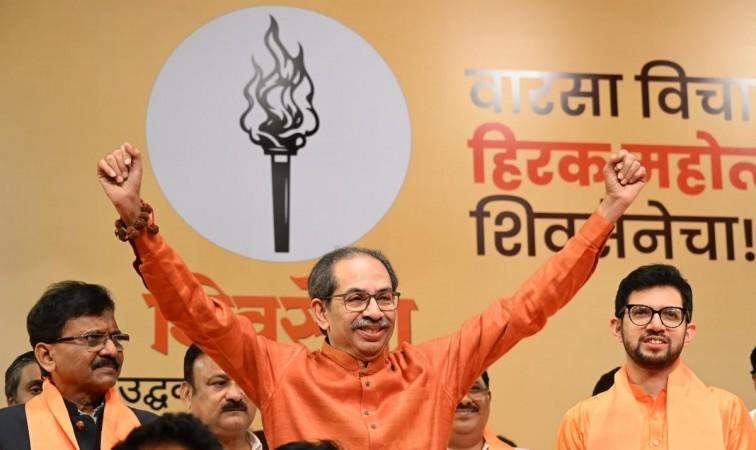 6 rebel MPs of Uddhav-led party join Shiv Sena; Shinde says 'Operation ...