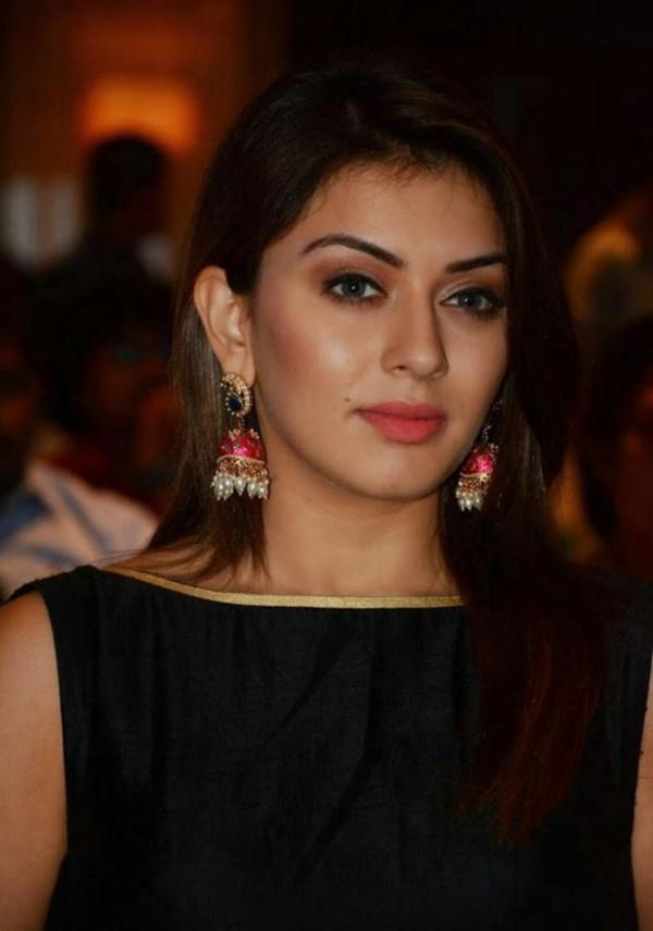 Mms Scandals Of Radhika Apte Anushka Shetty And 7 Other Celebs