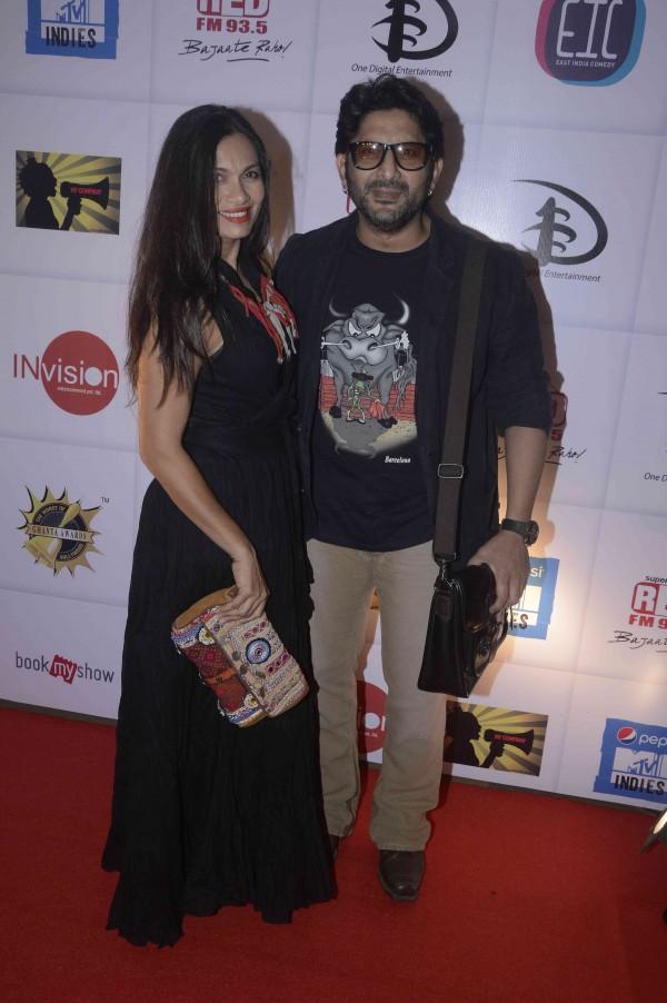 Ghanta Awards 2015: Arshad Warsi, VJ Bani and Other Celebs Walk The Red ...