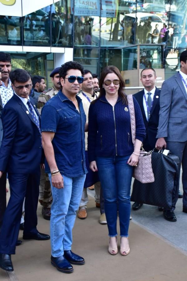 Hillary Clinton, Aamir Khan and Sachin Tendulkar arrive to attend Isha ...