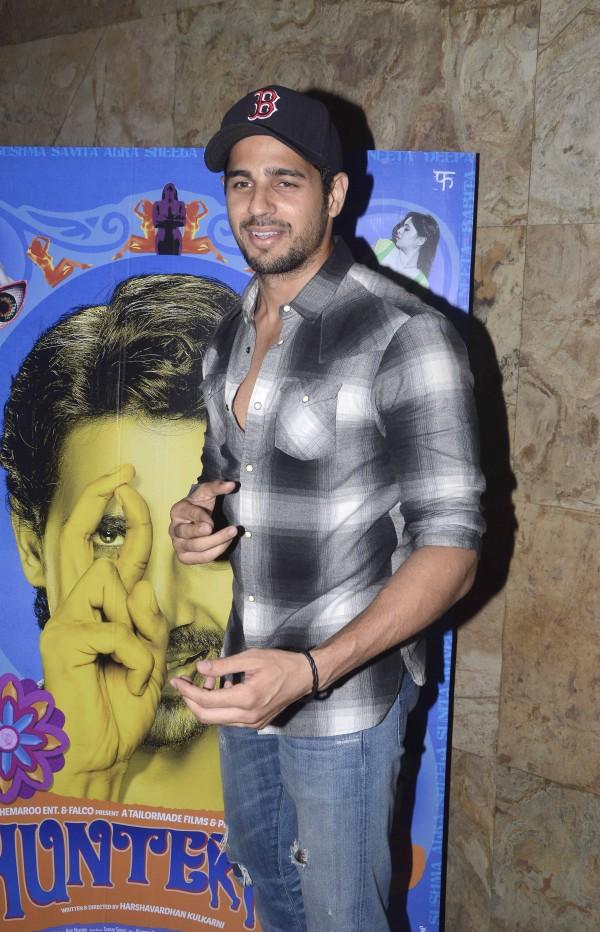 Sidharth Malhotra, Anurag Kashyap, Others Attend Special Screening of ...