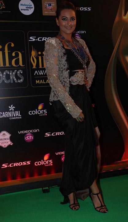 IIFA 2015: Red Carpet Pics - Photos,Images,Gallery - 16629