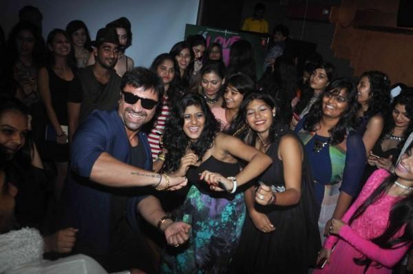 Love Day Movie Promotion - Photos,Images,Gallery - 24848