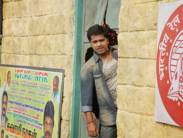 Simbu, Hansika Motwani and Santhanam stills from Vaalu Movie - Photos ...