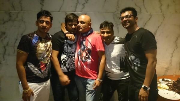 Manmeet of Meet Bros' star-studded birthday bash in Levo Lounge ...