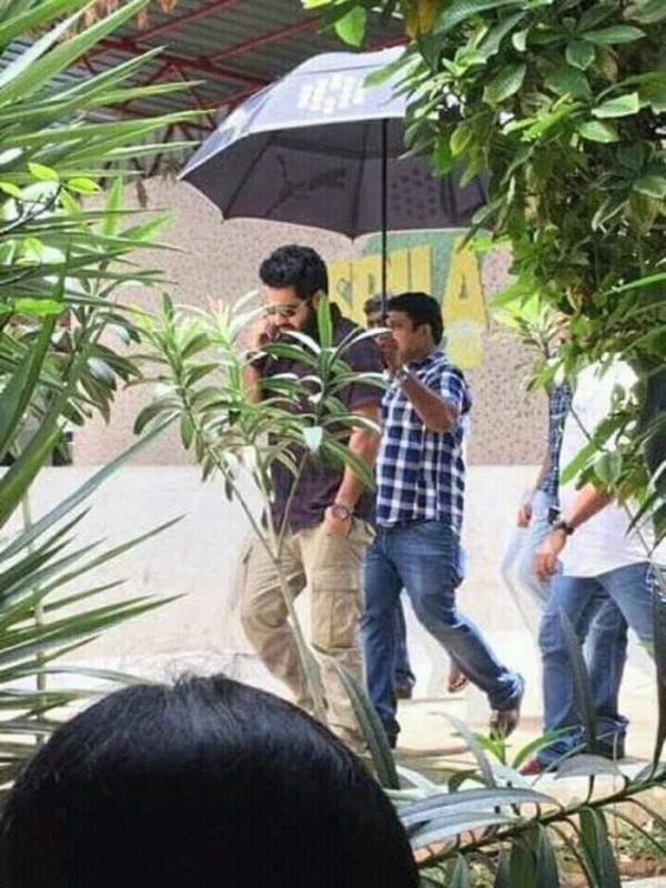 Jr Ntr, Mohanlal, Samantha, Nithya Menen's Janatha Garage working ...
