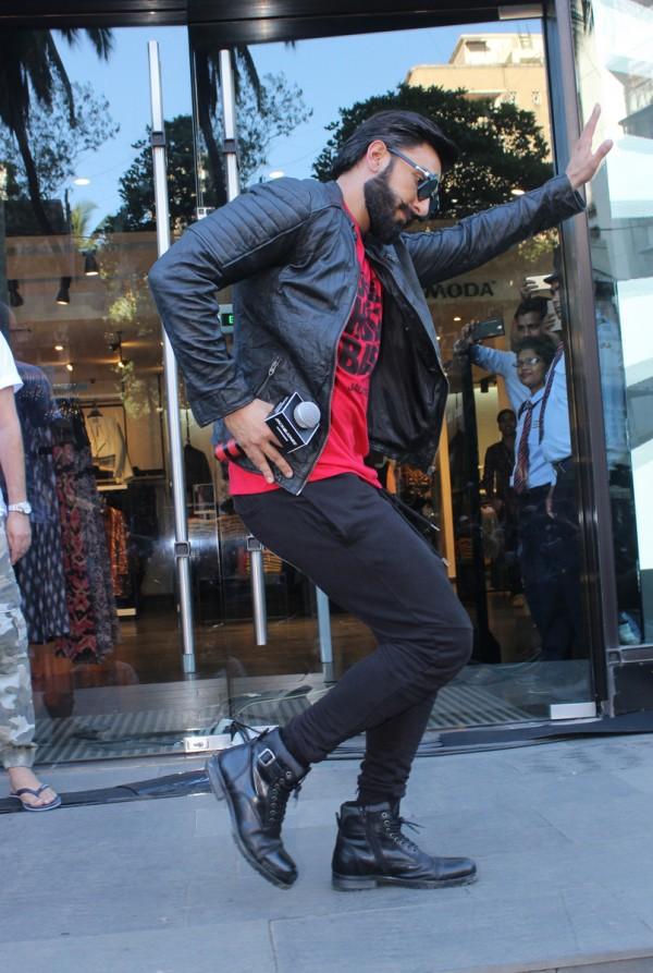 Ranveer Singh Launches Brand Campaign Dont Hold Back Photosimagesgallery 50189