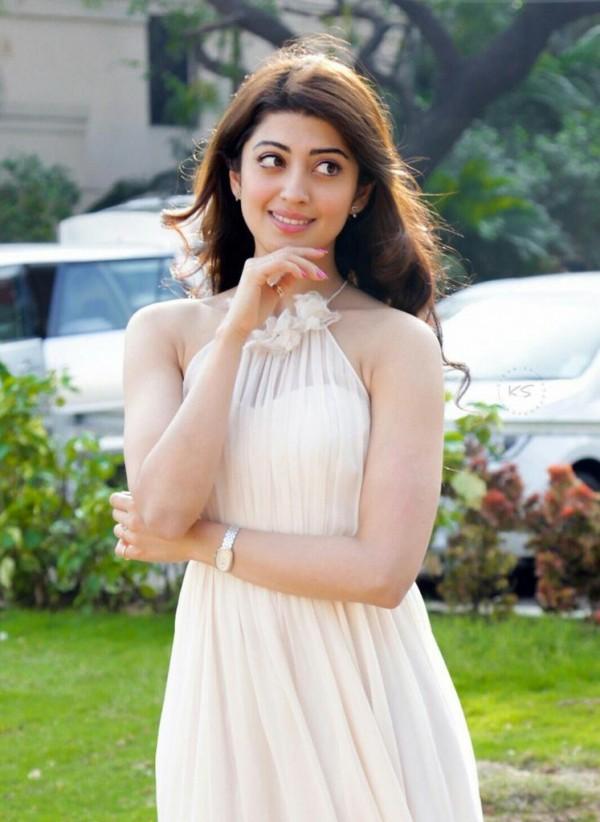 Pranitha Subhash latest pictures - Photos,Images,Gallery - 56701