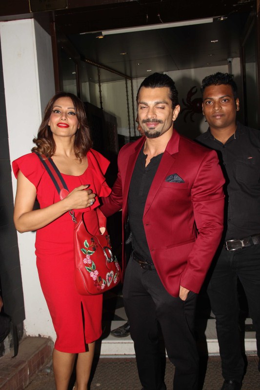 Bipasha Basu and Karan Singh Grover celebrate Valentine’s Day - Photos ...