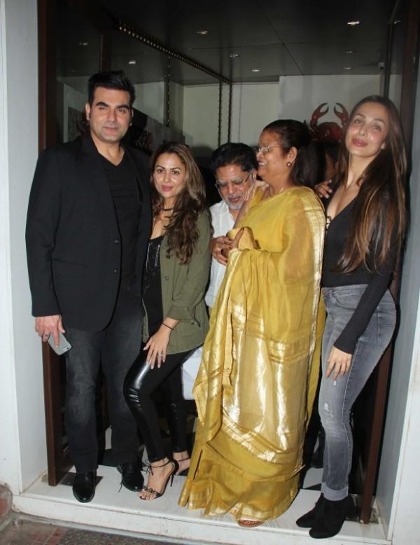 Malaika Arora with her family celebrates her mom B'day at Bandra ...