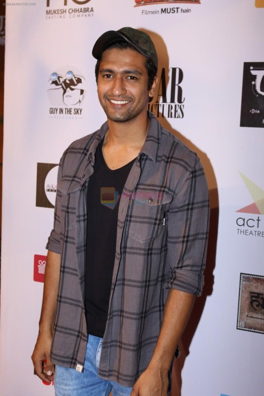 What is Vicky Kaushal hiding? - Photos,Images,Gallery - 67600 What is Vicky Kaushal hiding? - Photos,Images,Gallery - 67600