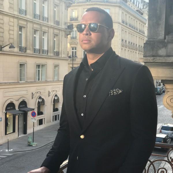 Jennifer Lopez & Alex Rodriguez share pictures from their romantic ...