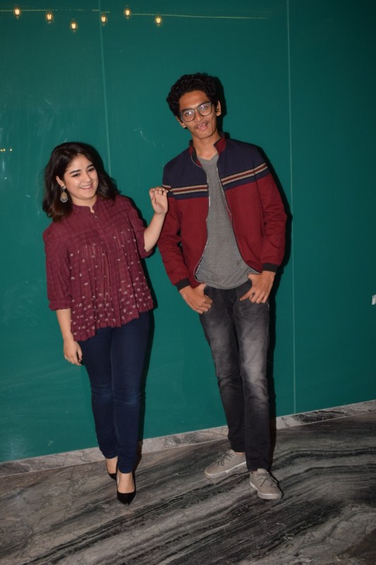 Secret Superstar actress Zaira Wasim and Tirth Sharma visit theaters to ...