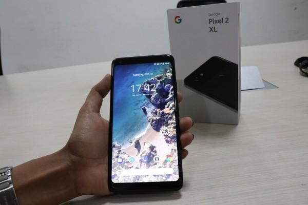 Google Pixel 2 XL First Look - Photos,Images,Gallery - 76967