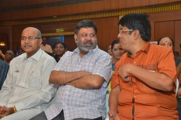 Sathyaraj, Goundamani at Producer M Ramanathan daughter wedding ...