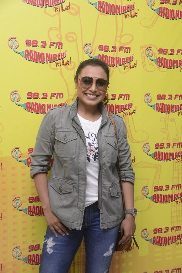 Rani Mukerji promotes Hichki at Radio Mirchi - Photos,Images,Gallery ...