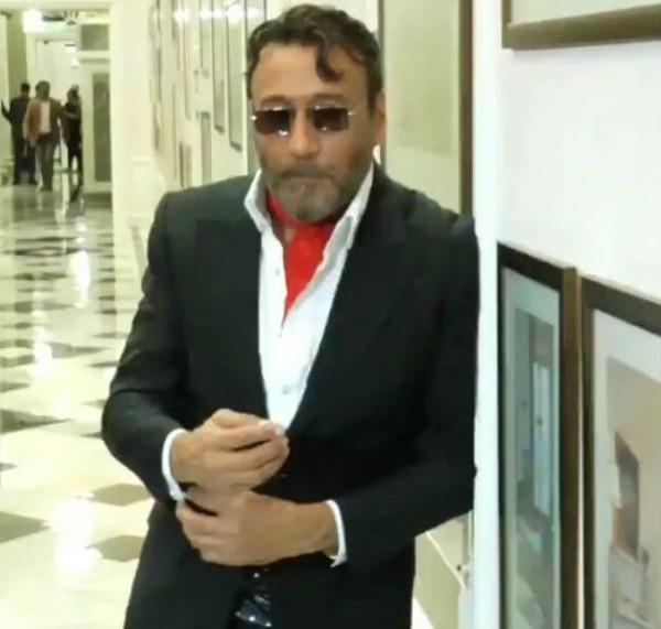 Jackie Shroff gets an award for fashion icon of the year - Photos ...
