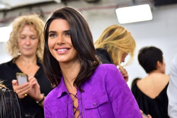 Kendall Jenner's stunning fashion sense has everyone starstruck ...